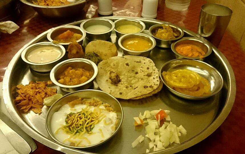 Kansar Gujarati Thali Photos, Pictures of Kansar Gujarati Thali ...