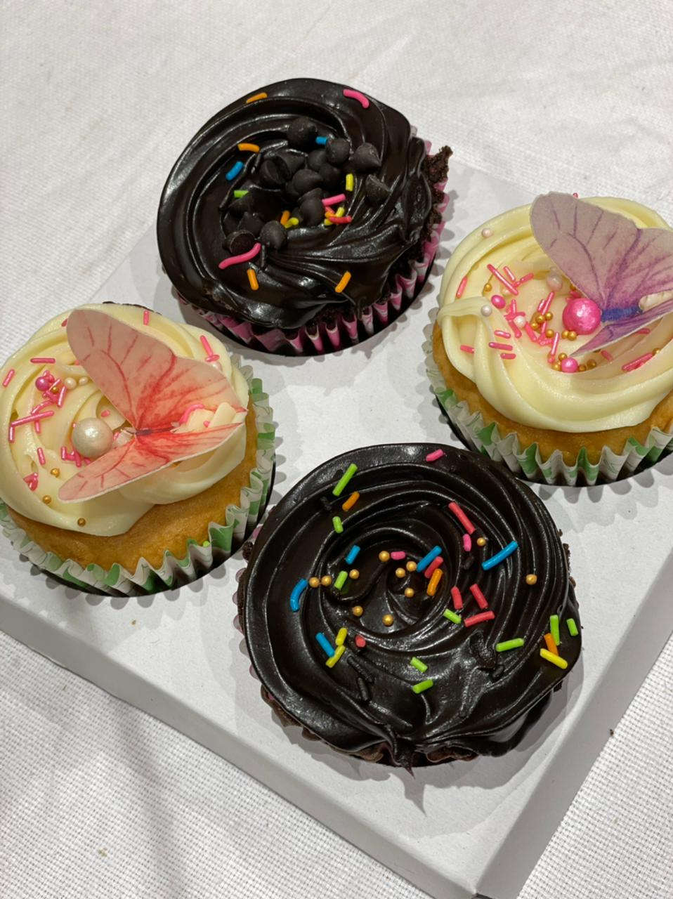 Sampurn-Bakers, Namkeen, Sweets, Shalimar Bagh, New Delhi | Zomato