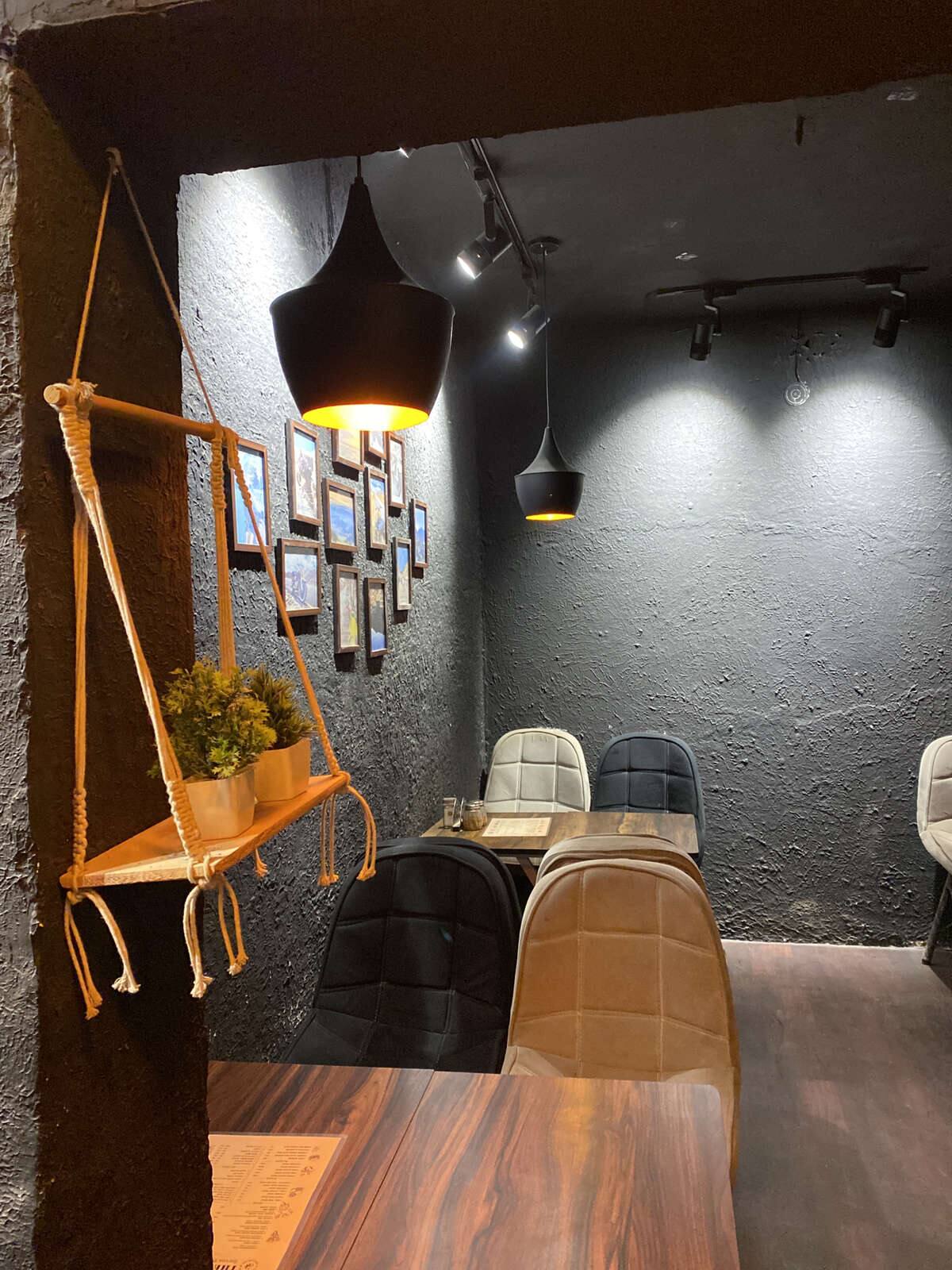 The Cafe 1981, Baddi Locality order online - Zomato