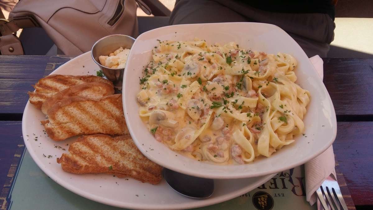 Gecko Lounge Photos, Pictures of Gecko Lounge, Paarl, Cape Town - Zomato SA