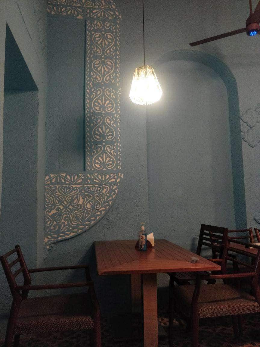Old Street Cafe & Bar, Hill Road, Bandra West, Mumbai | Zomato