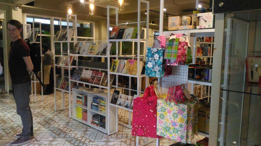 Writer's Cafe Photos, Pictures of Writer's Cafe, Gopalapuram, Chennai ...