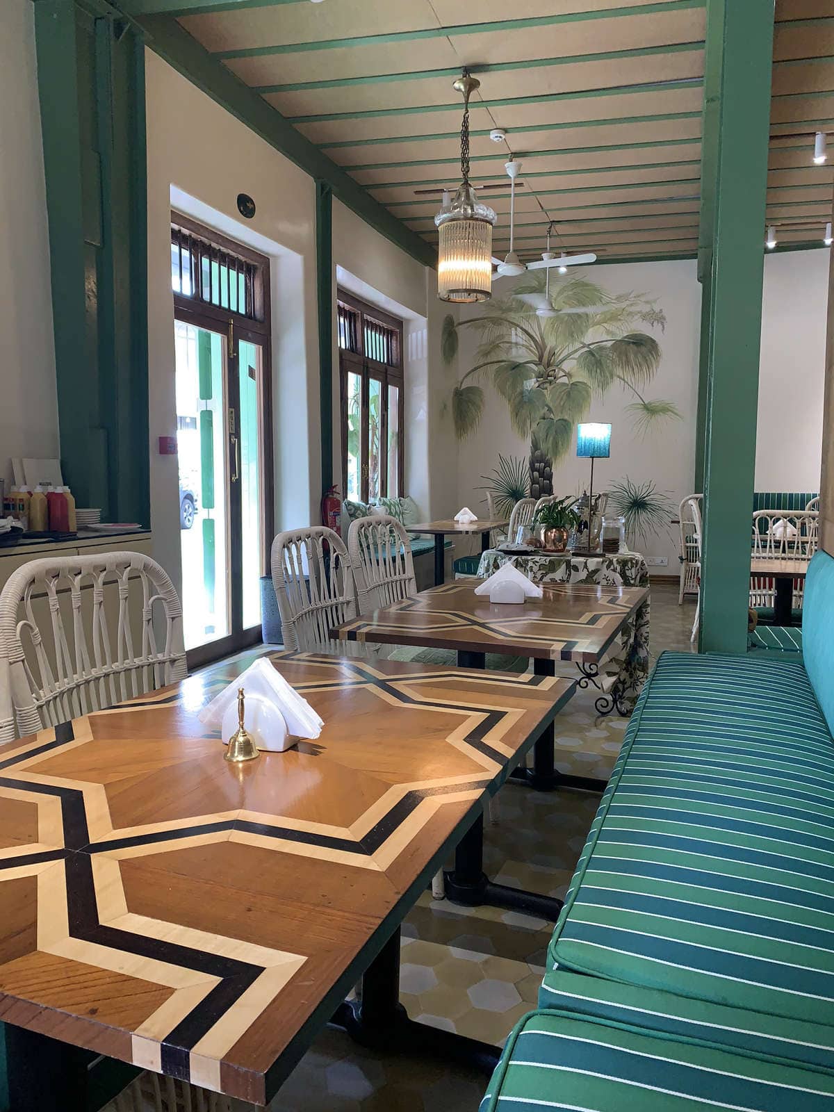 Malido Cafe, Fort, Mumbai | Zomato