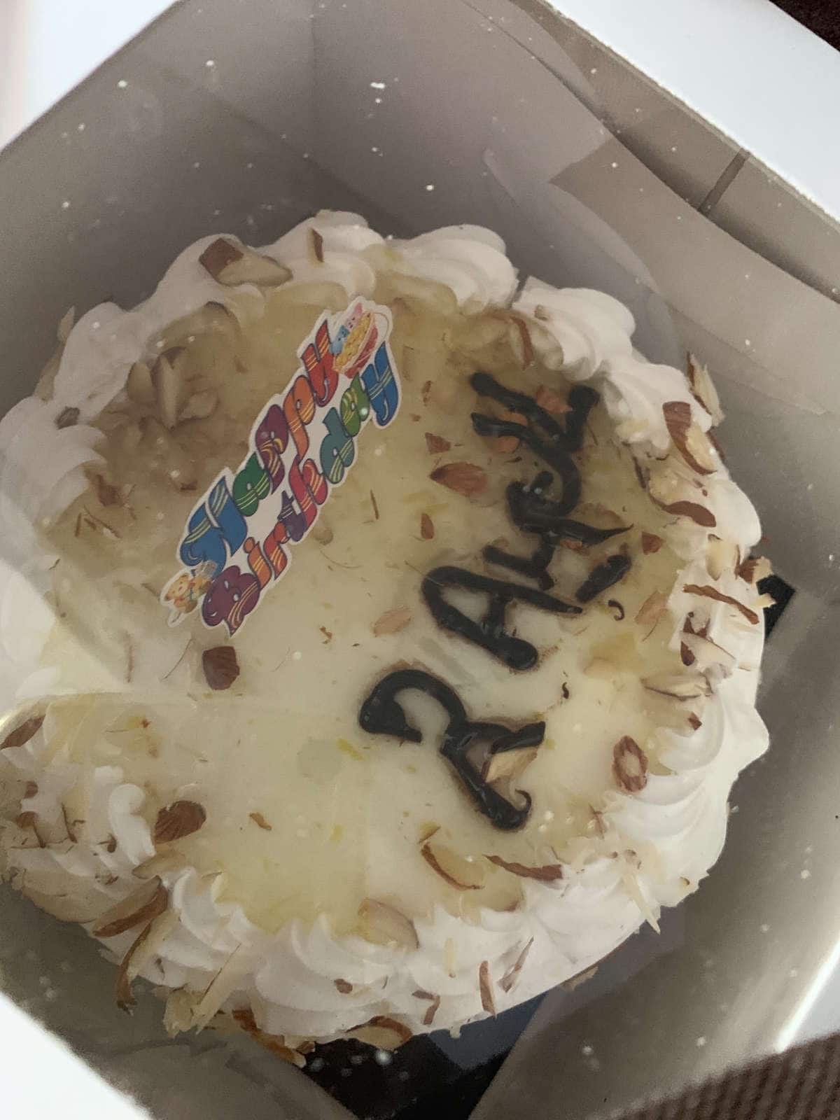 Mad Over Cakes - Fresh Delicious Cakes, Pitampura, New Delhi | Zomato