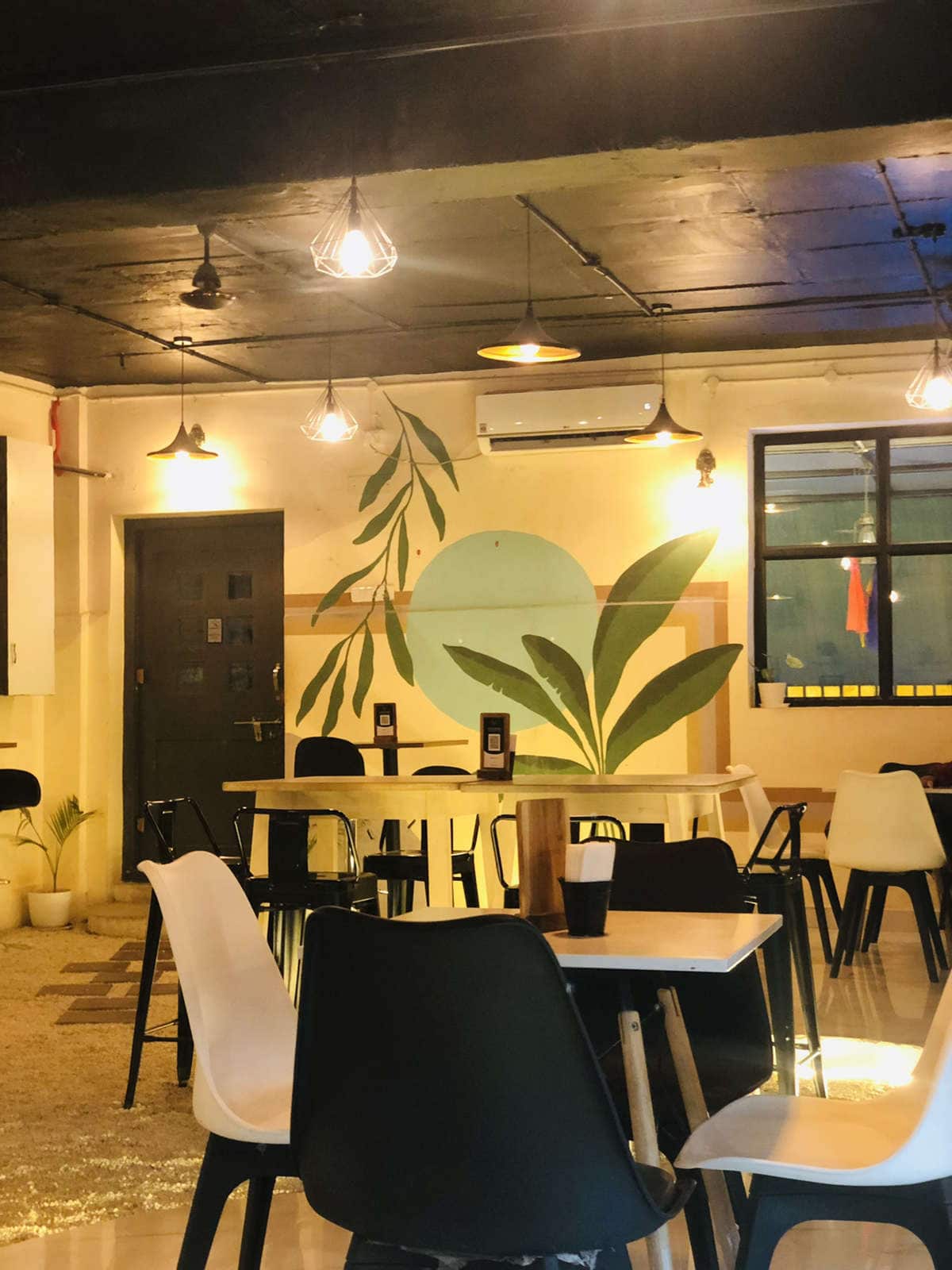 Lifafa Cafe Bistro, Uppal order online - Zomato
