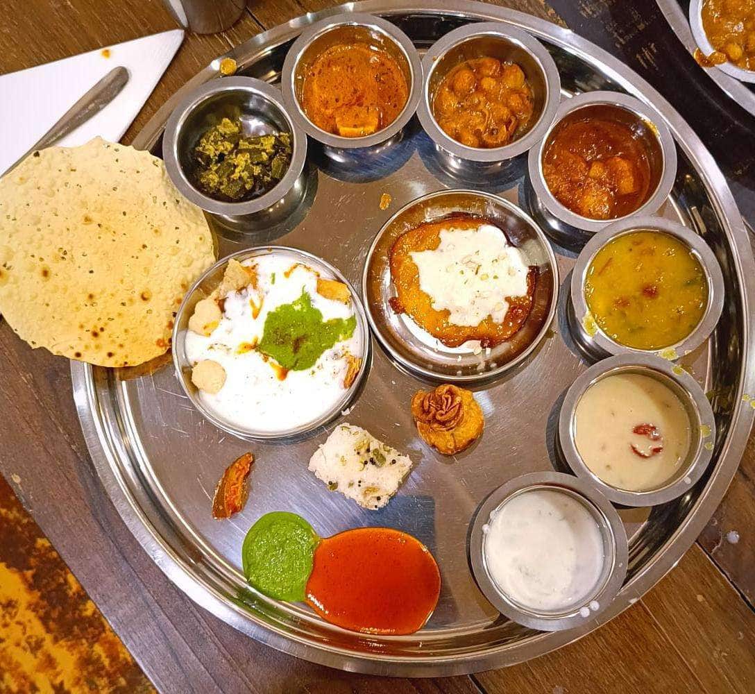 Photos of GujjuBhai Ni Thali, Pictures of GujjuBhai Ni Thali, Mumbai ...
