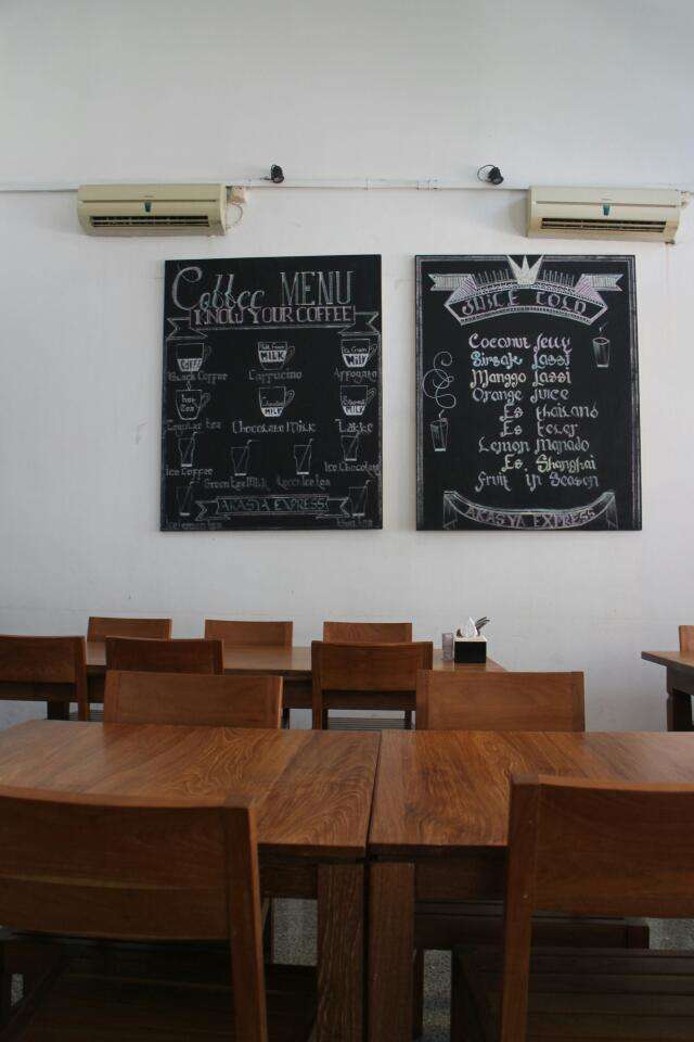 Akasya Express, Pondok Indah, Jakarta - Zomato Indonesia