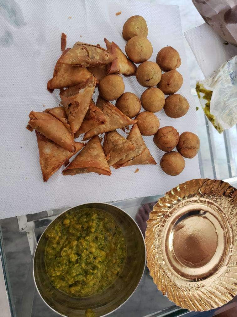Maharaj Samosa Center And Chavana House, Naranpura, Ahmedabad | Zomato