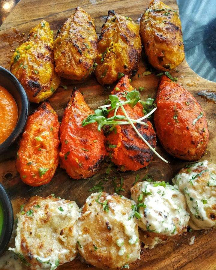 Rubarru Advant, Paras Tierea order online - Zomato