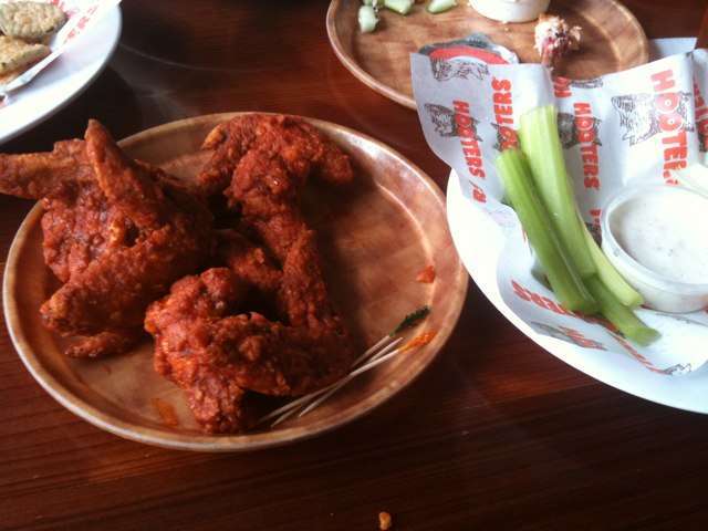 Hooters, Denham Springs, Baton Rouge | Zomato