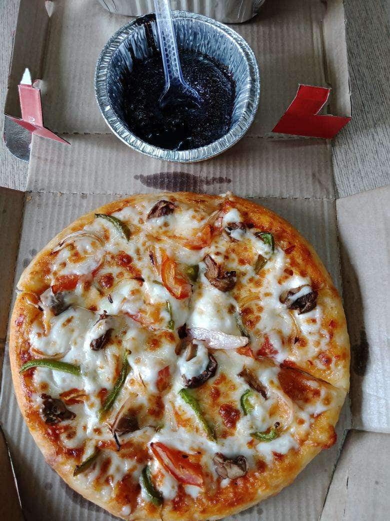 Universal Pizza, Gohana Locality order online - Zomato
