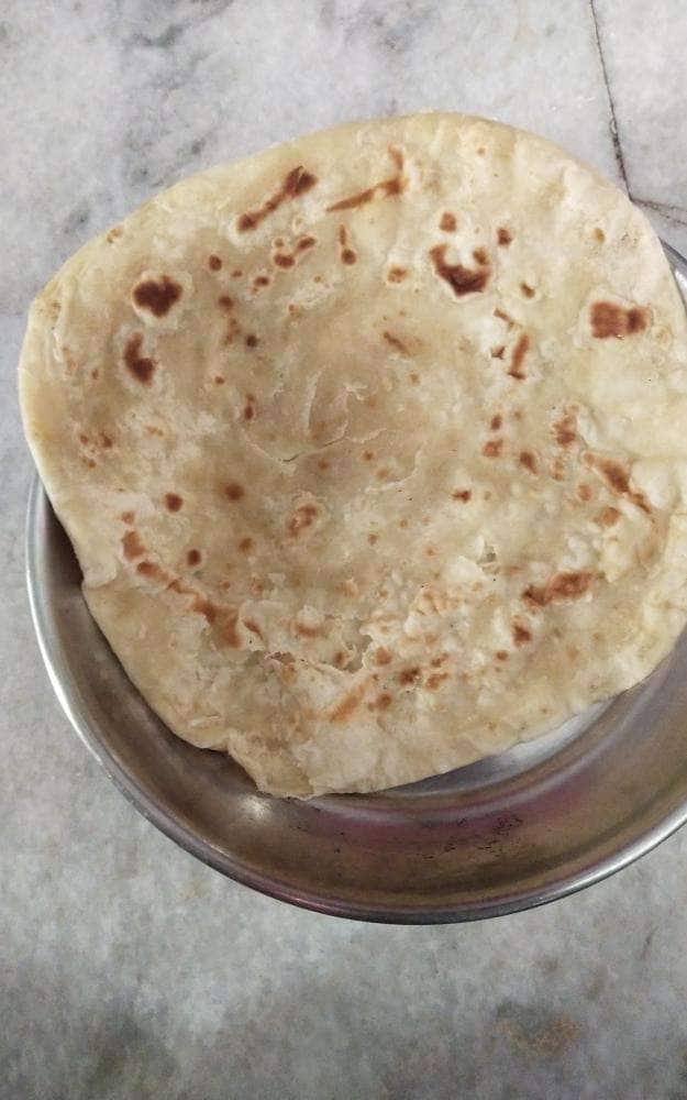 Red Chilli Cafe, Fatehgunj, Vadodara | Zomato