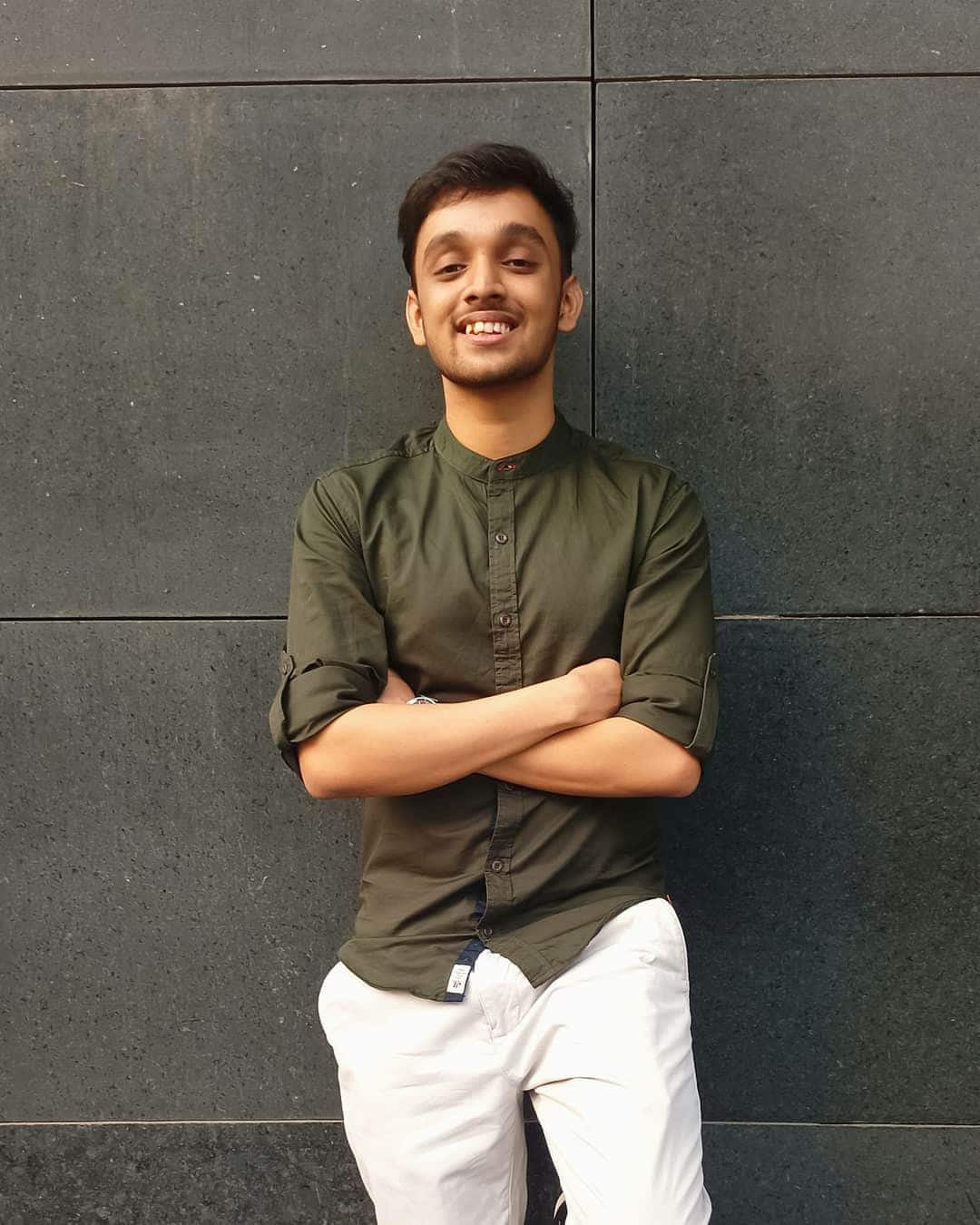 Cuisine On Wheels, Kolkata, Mb-639 - Restaurant menu and reviews