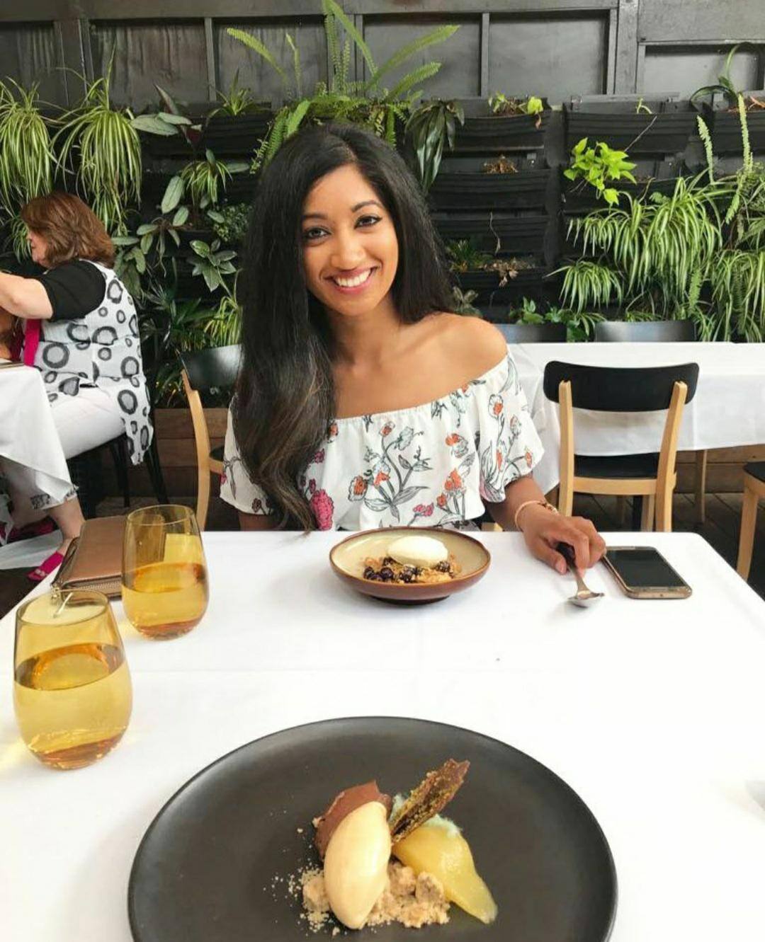 Moon's Sushi in Wollongong - Restaurant menu and reviews