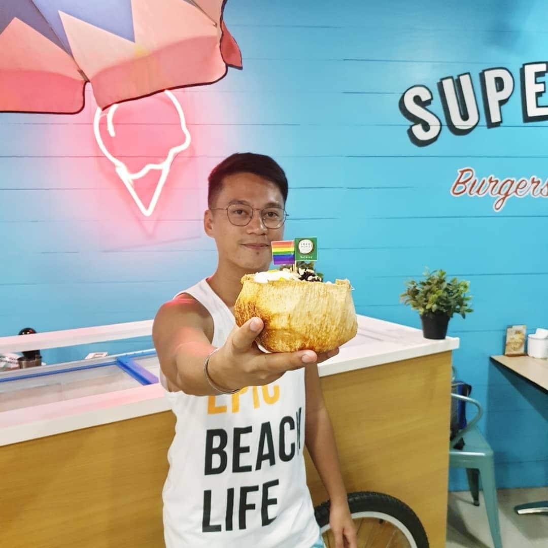 Beard Papa's, Makati, Ayala - Restaurant menu, prices and reviews